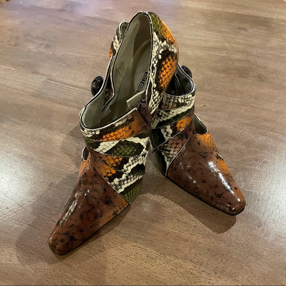 Bellini Multi Colored Snake Skin Print - Gem